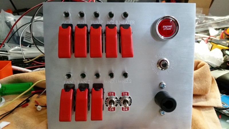 R32 Brushed Aluminium Switch Panel – Custom Cluster Development